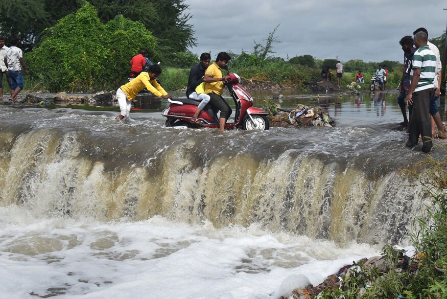 Maharashtra Floods: Dramatic Visuals of Monsoon Fury - News18