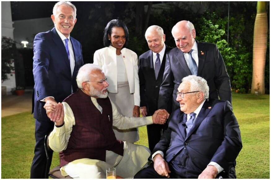 PM Modi Meets Powerful Leaders at JP Morgan's Council Meet - News18