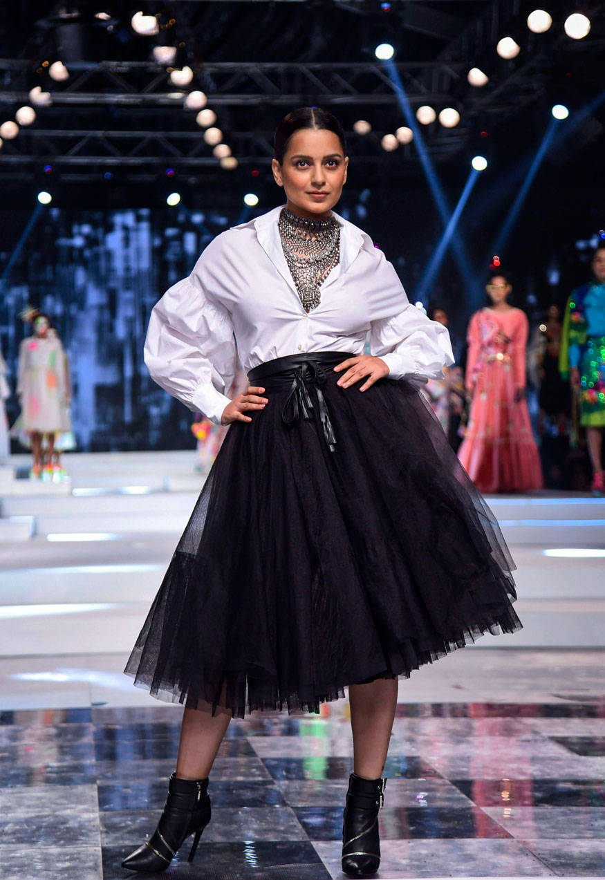 Kangana Ranaut's Birthday: 21 Glamorous Ramp Walk Photos