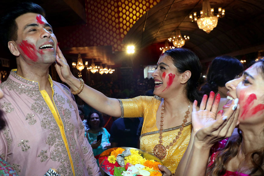 Durga Puja 2019: TMC MP Nusrat Jahan Celebrates Sindoor Khela - News18