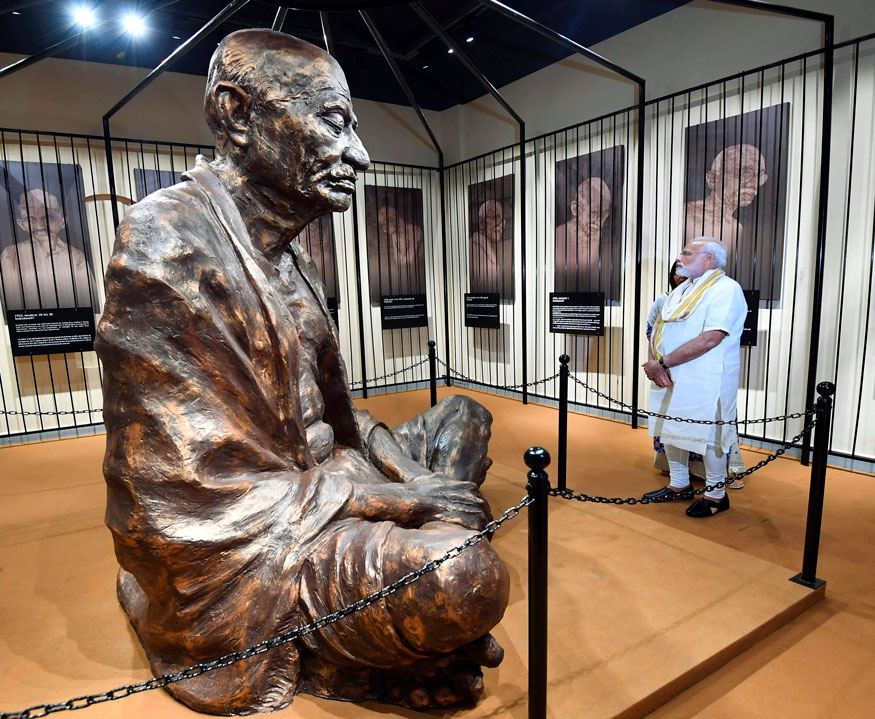 Mahatma Gandhi's New Statue Unveiled in Manchester