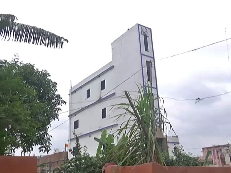 Awesome! 5 Floor House Built in 6 Feet Wide Land in Bihar; See Pics ...