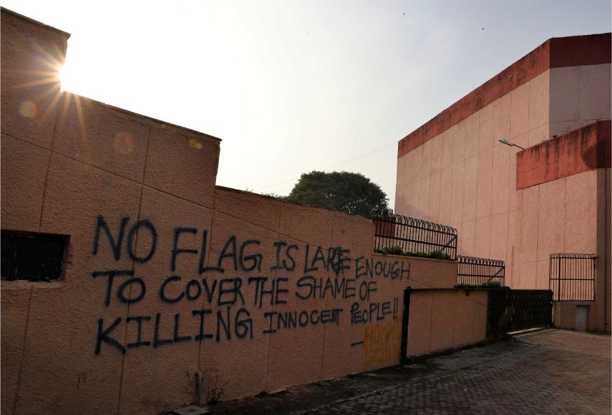 Jamia Students Express Anger on CAA Through Caustic Graffiti - News18