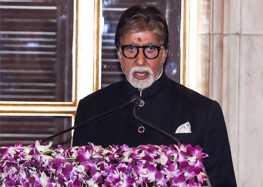 Amitabh Bachchan Receives Dadasaheb Phalke Award - News18