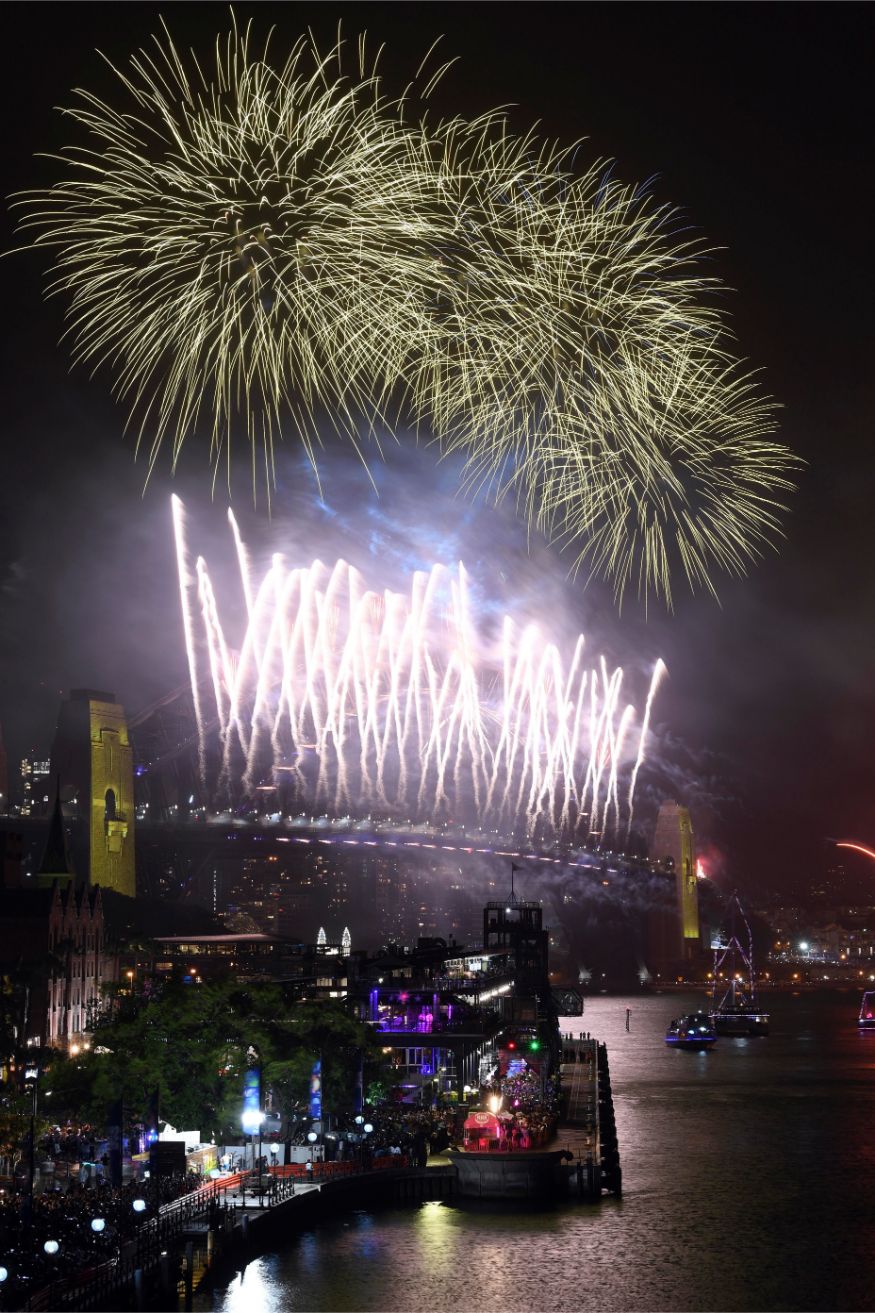 New Year 2020: Spectacular Photos of New Year's Eve Fireworks - News18