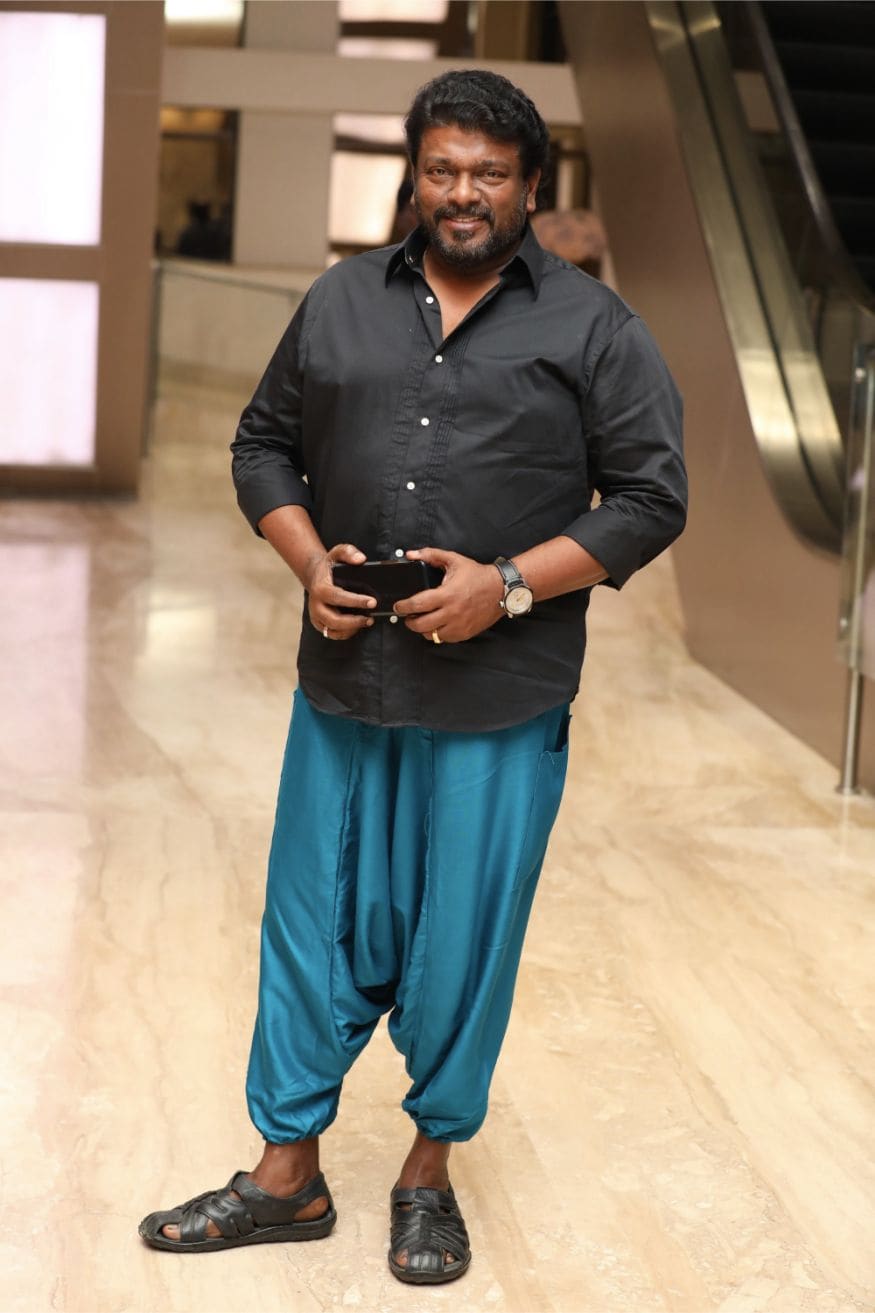 Kollywood Star Sathish & Sindhu's Starry Wedding Reception; PICS - News18