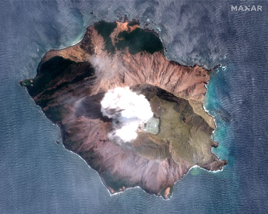 Volcanic Eruption at New Zealand's White Island - In Pictures - News18