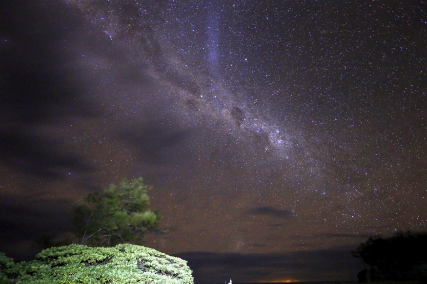 Milky Way is 890 Billion Times the Mass of the Sun, Study Shows