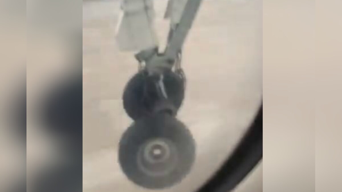 Air Canada Express Plane Loses Wheel During Take Off, Passenger ...