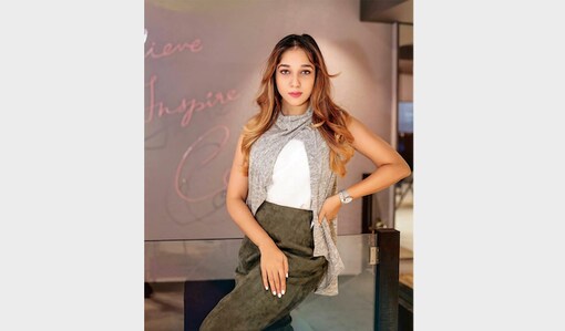 Fashionista Foram Baraiya: Style defines your real self - News18