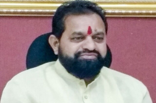 Shiv Sena MLA Tears Official List with Names in English Instead of ...