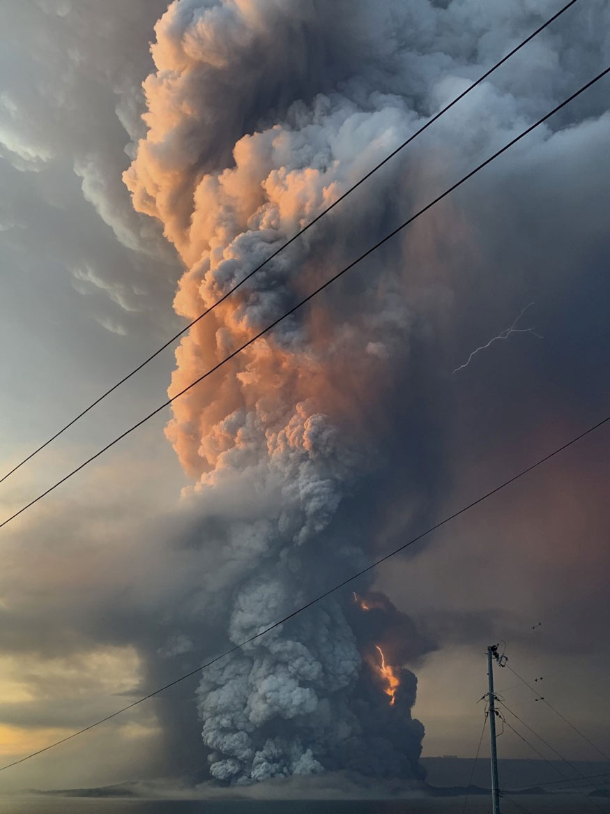 Taal Volcano Eruption Shuts Down Philippine Capital; See Pics ...