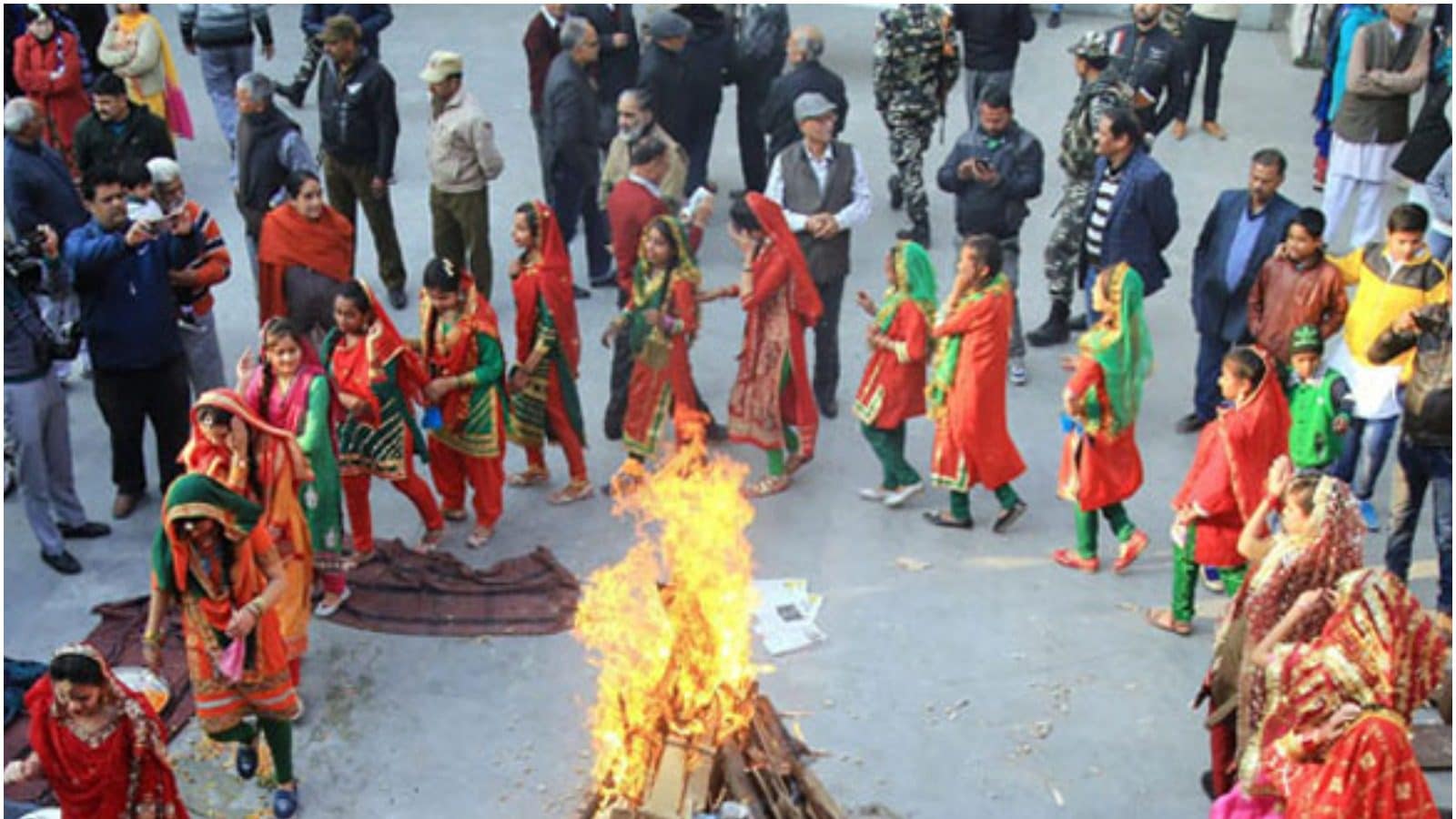 Happy Lohri 2022: History and Significance of this Popular Punjabi Folk ...