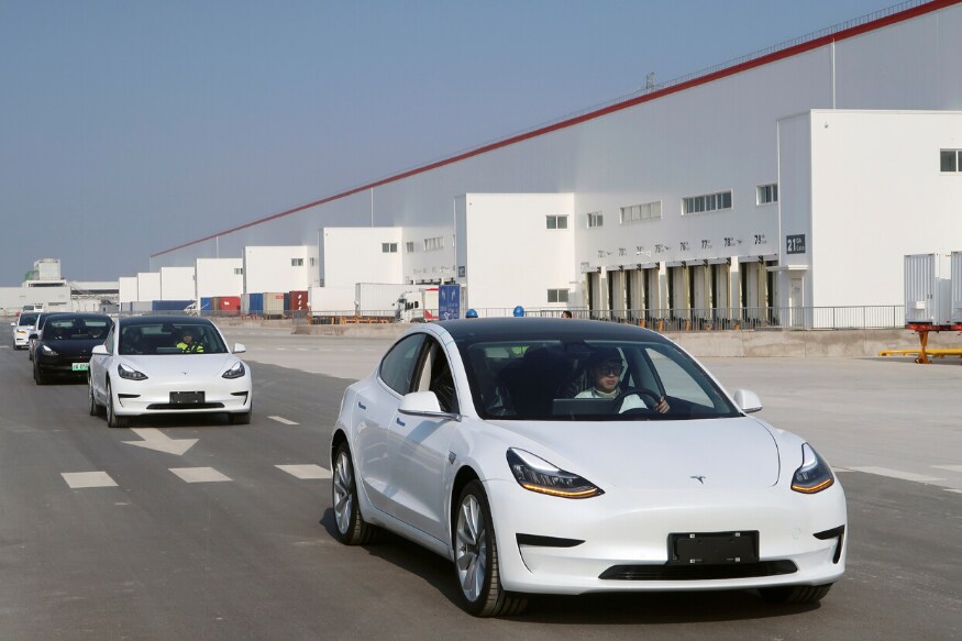 Tesla will Start China-Made Model 3 Deliveries to Public on Jan 7