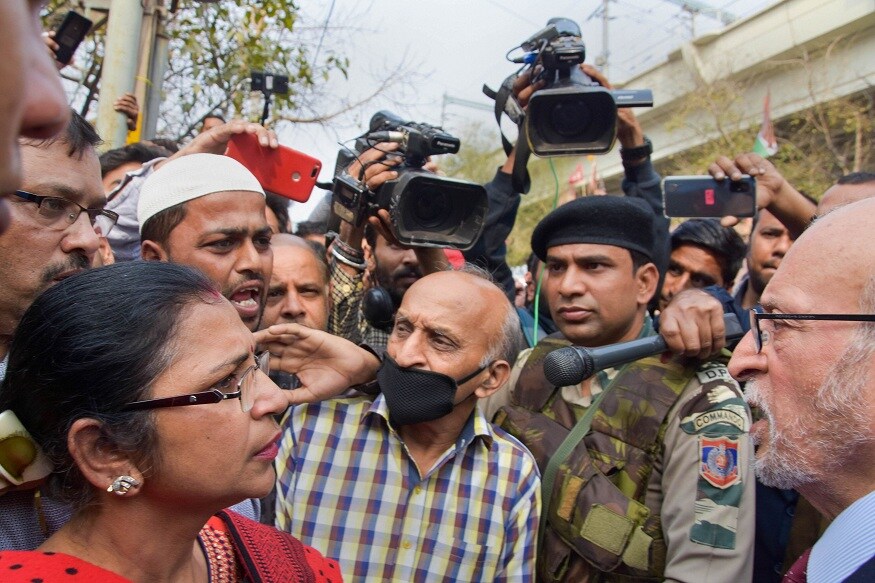 LG Anil Baijal Visits Violence-hit Northeast Delhi, Takes Stock of Situation