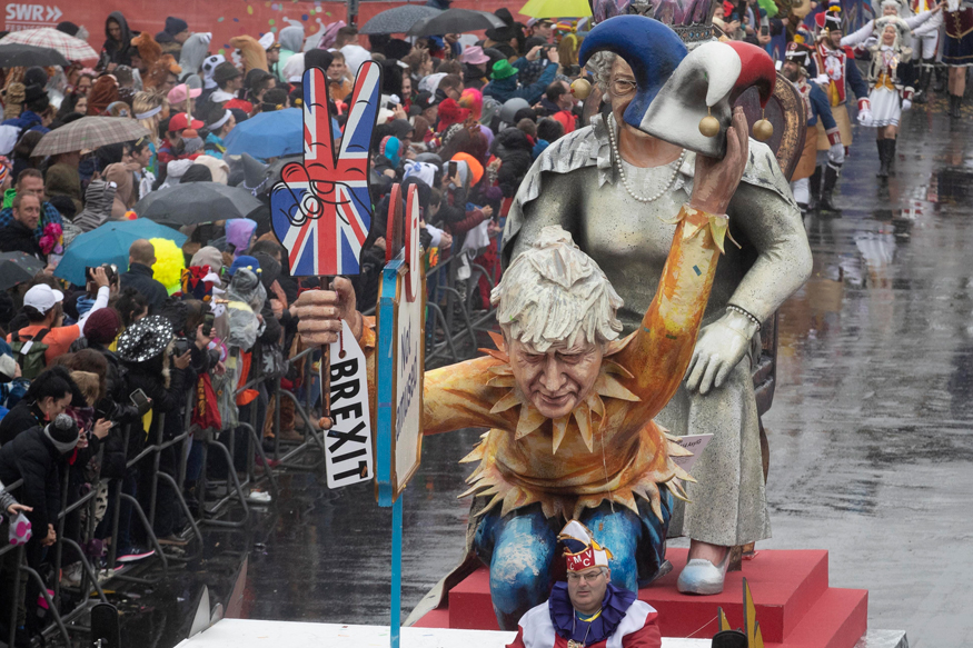 Germany Carnival 2020: Colourful Floats Mock World Leaders - News18