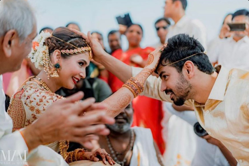 Mahat Raghavendra Weds Former Miss India Prachi Mishra; See Pics - News18