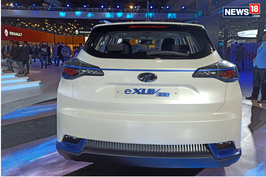 Auto Expo 2020: Mahindra eXUV300 Electric SUV Detailed Image Gallery ...