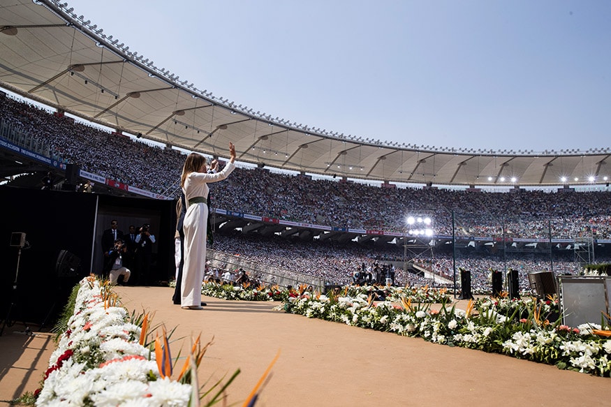 Namaste Trump: Donald Trump Delights All With His Speech - News18