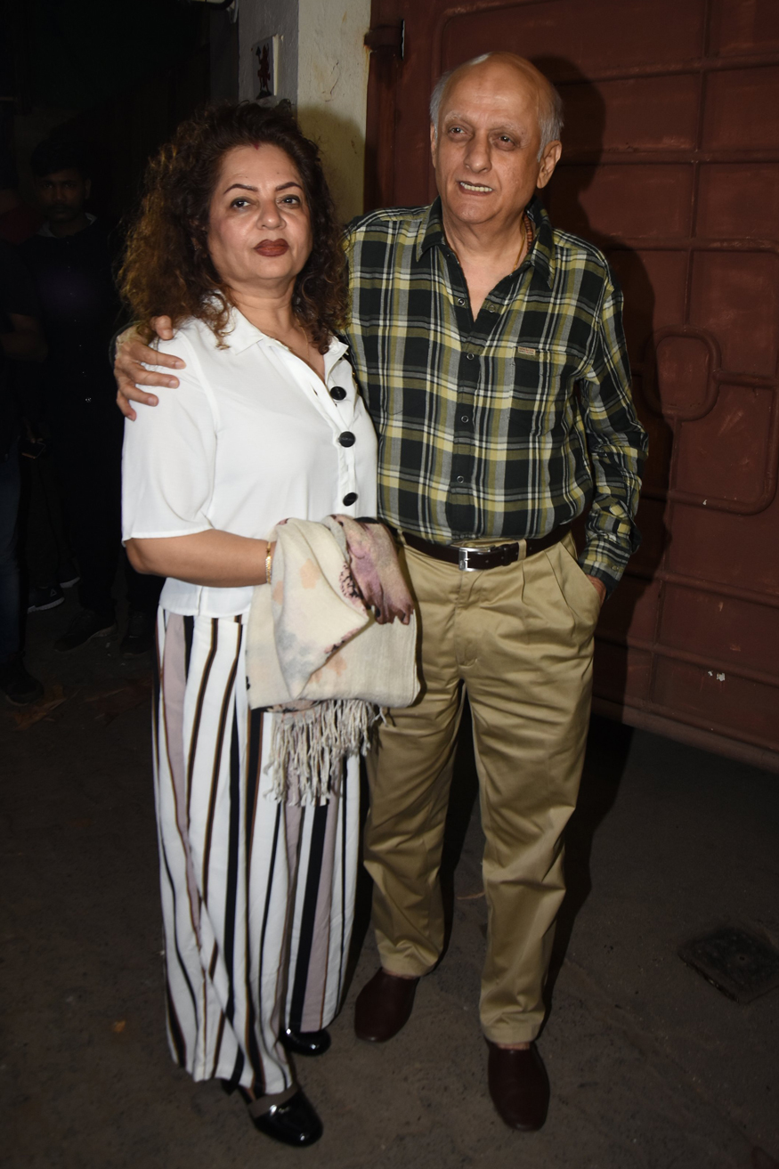 PICS: Bollywood Stars Grace 'Malang' Special Screening