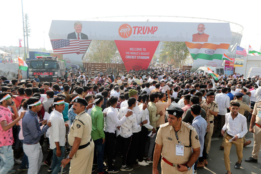 Namaste Trump: Donald Trump Delights All With His Speech - News18