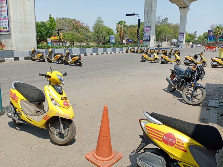 Barricade Shortage Prompts Hyderabad Cops To Use Bounce Bikes as Barrier - News18