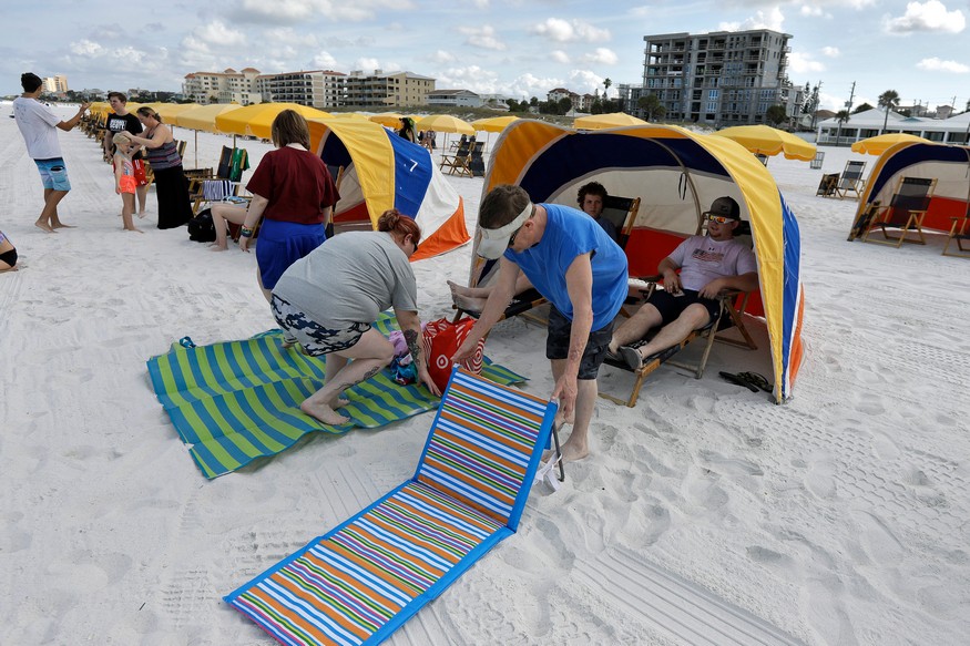 Spring Breakers Crowd Florida Beaches Despite Coronavirus Pandemic - News18