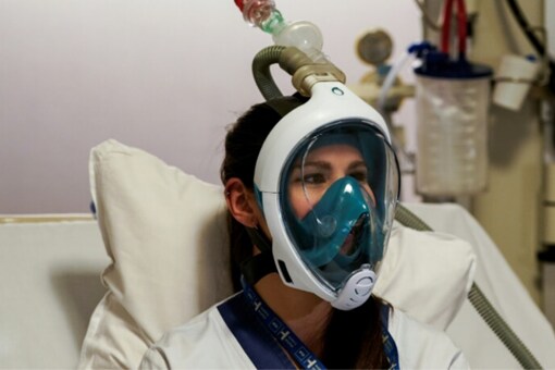 Italian Hospitals Are Using Snorkelling Masks to Combat Shortage of ...