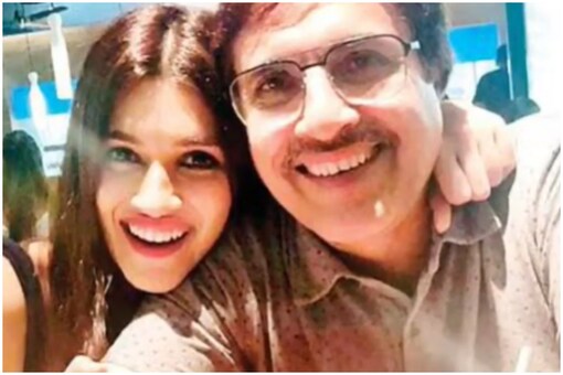 Kriti Sanon Shares Throwback Pics of 'Handsomest Papa' Rahul on His ...