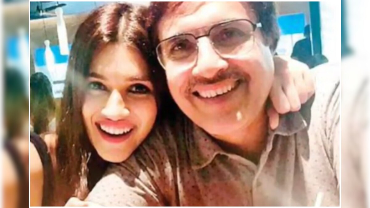 Kriti Sanon Shares Throwback Pics of 'Handsomest Papa' Rahul on His ...