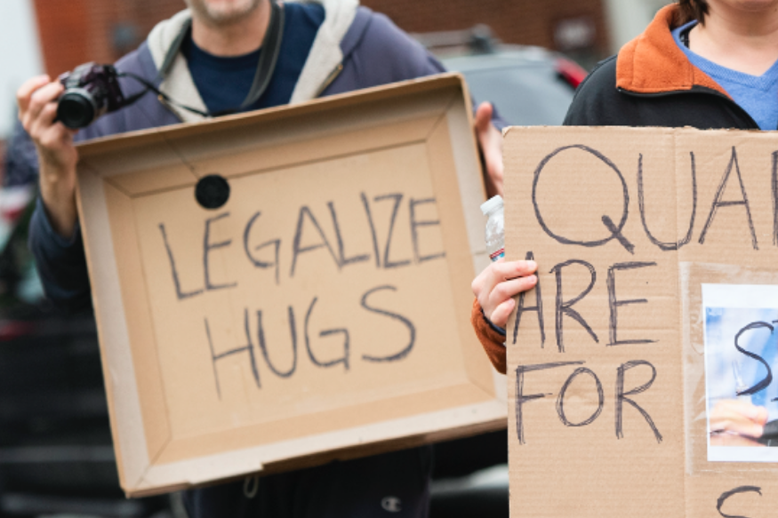 10 Dumb Posters from American Covidiots That Prove We May Be Doomed ...