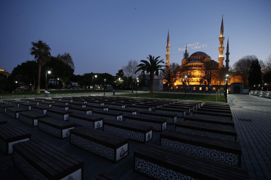 Ramadan 2020: Spectacular Pictures of Mosques Around the World - News18