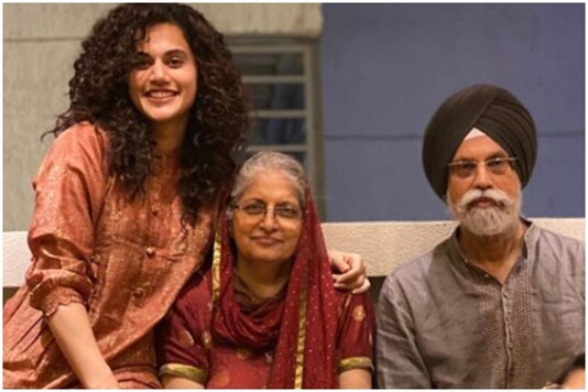Taapsee Pannu's Mother Says Actress is Under No Pressure from Family to ...