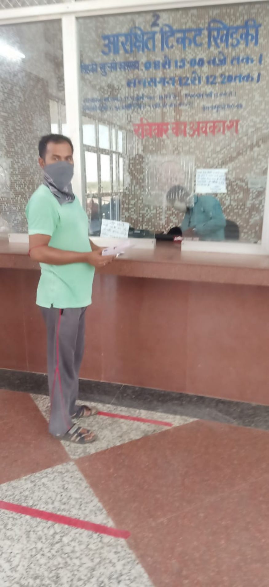 Passengers Throng Reservation Counters as Indian Railways Resumes ...