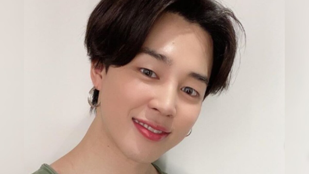 K-pop star Jimin Pens Emotional Letter To Fans; Read Here - News18