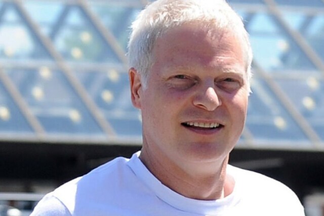 Hollywood Producer Steve Bing Dies by Suicide after Being Depressed due ...