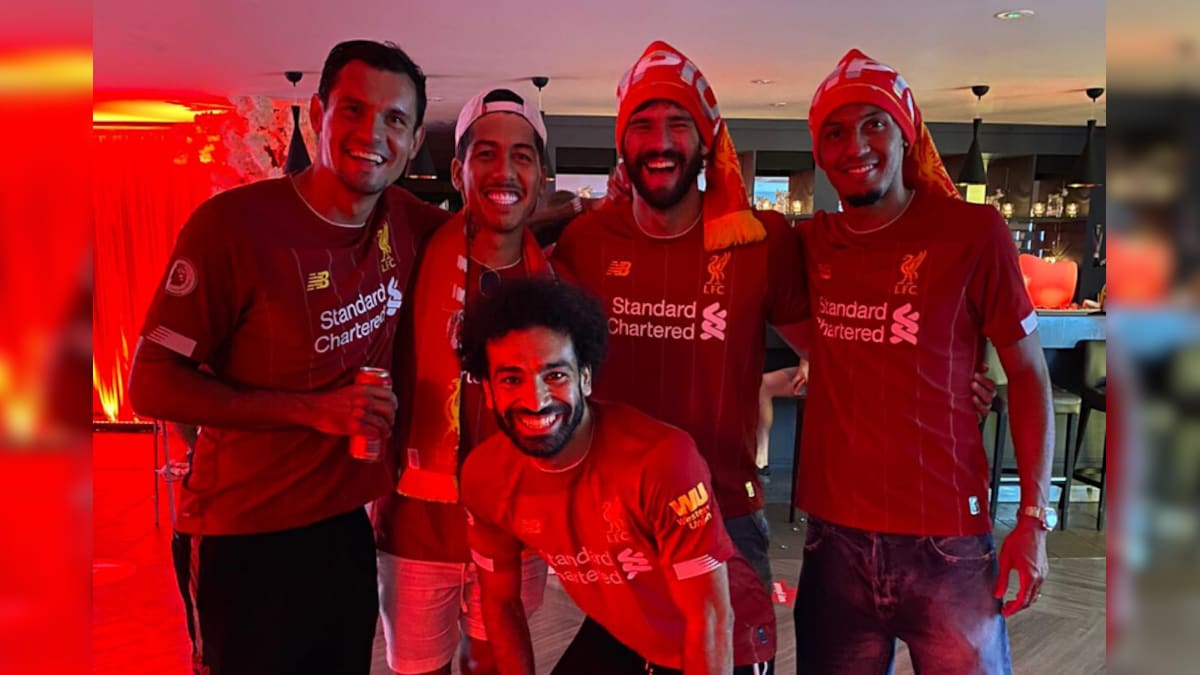 WATCH | Liverpool Players Celebrate Premier League With Hugs and Cheer ...