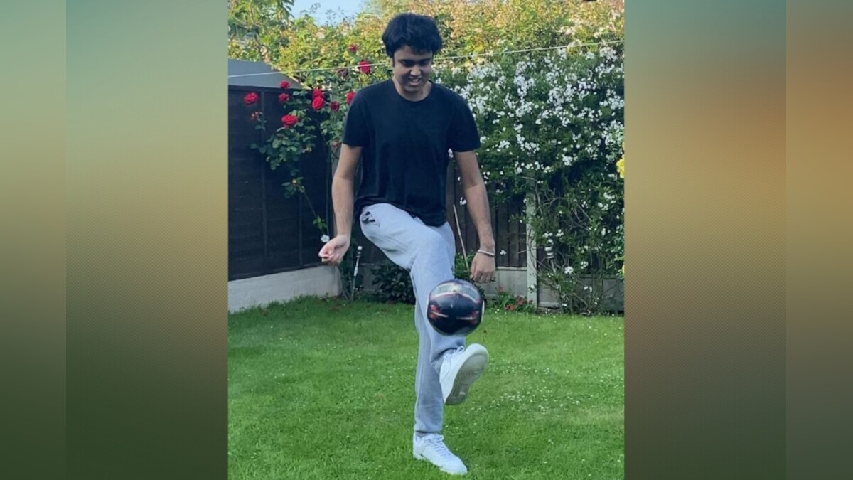 Football player Rajan Singh Purewal is winning hearts - News18