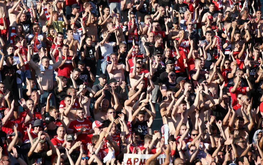 Social Distancing Goes For a Toss as Thousands of Fans Throng Stadium ...