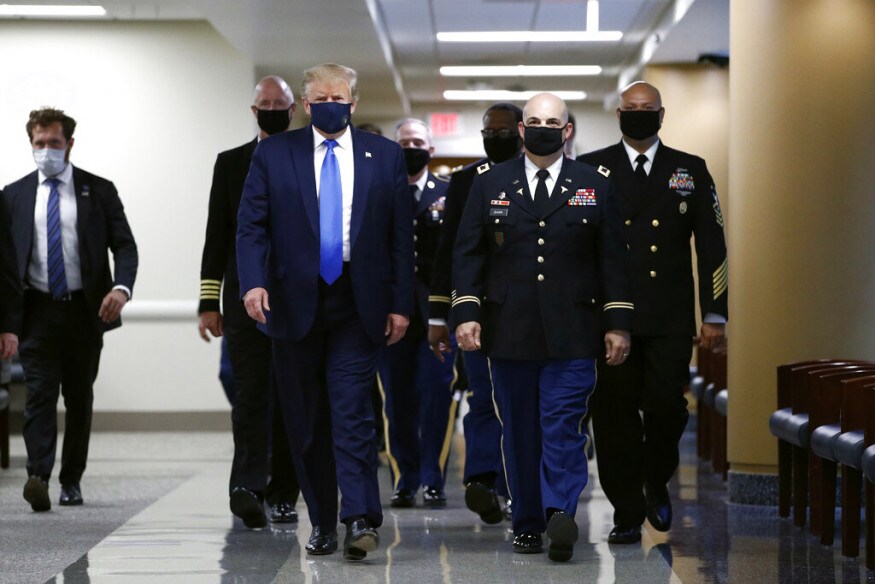 Donald Trump Dons Mask in Public for First Time During COVID-19 ...