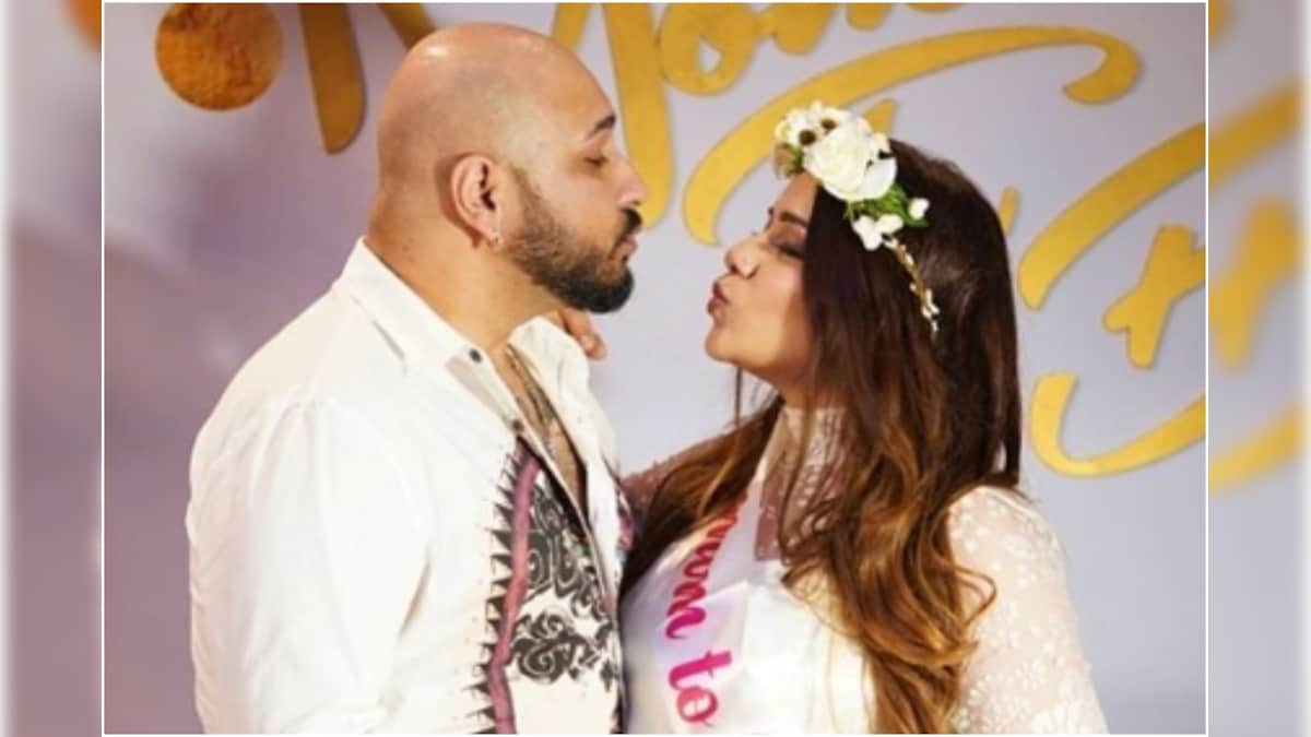 Punjabi Singer B Praak Announces Birth of Baby Boy: 'My Hands Are ...