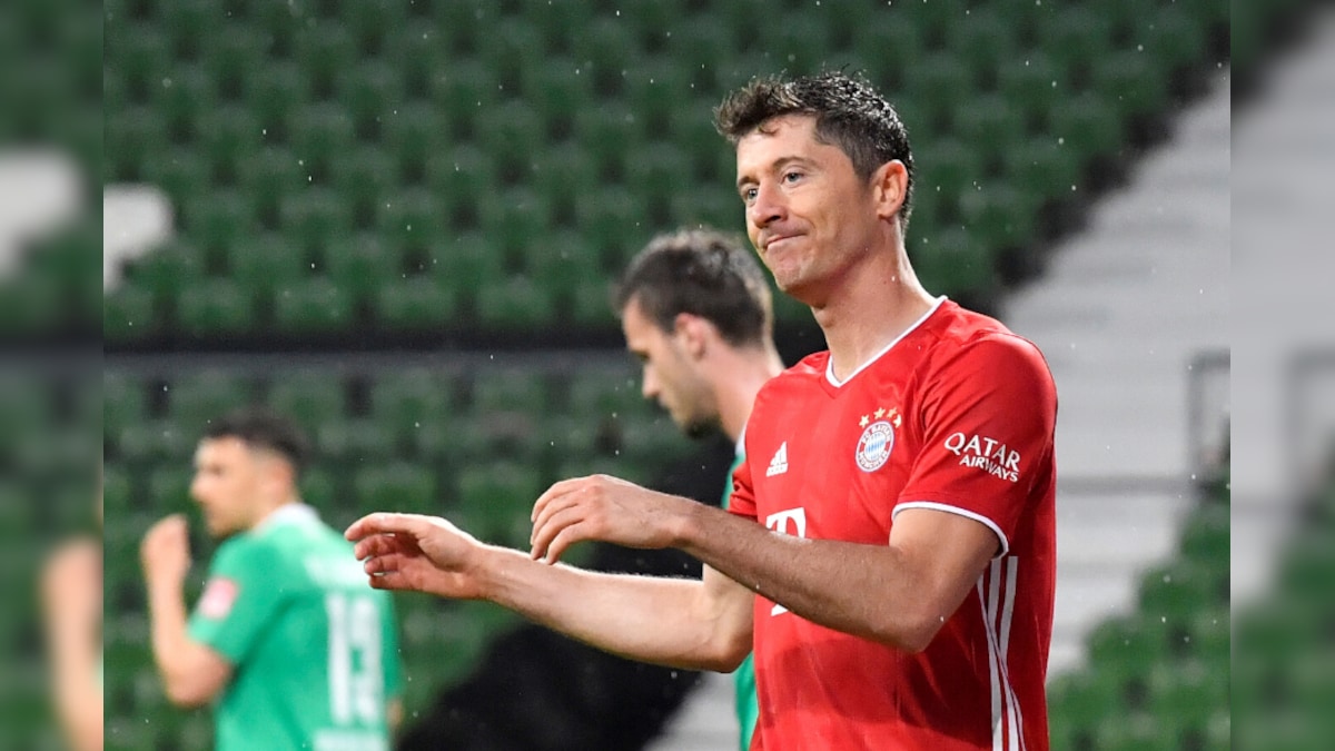 'Robert Lewandowski Has Been Robbed': Fans Express Anger After Ballon d ...