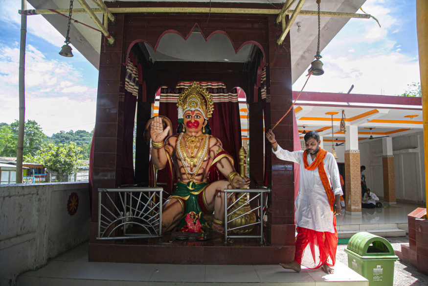 PICS: People Across India Celebrate Ram Janmabhoomi Shilanyas