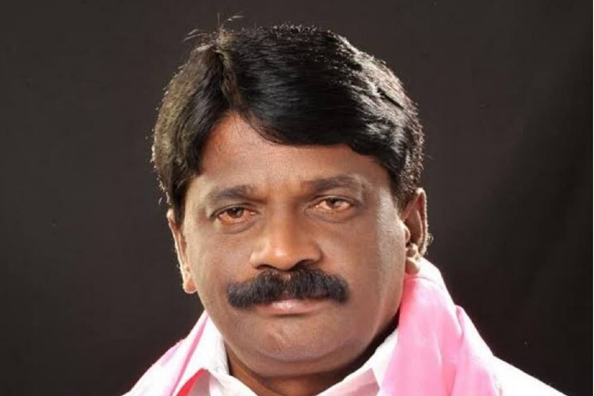 TRS MLA Ramalinga Reddy Passes Away at 59; KCR And Ministers Extend ...