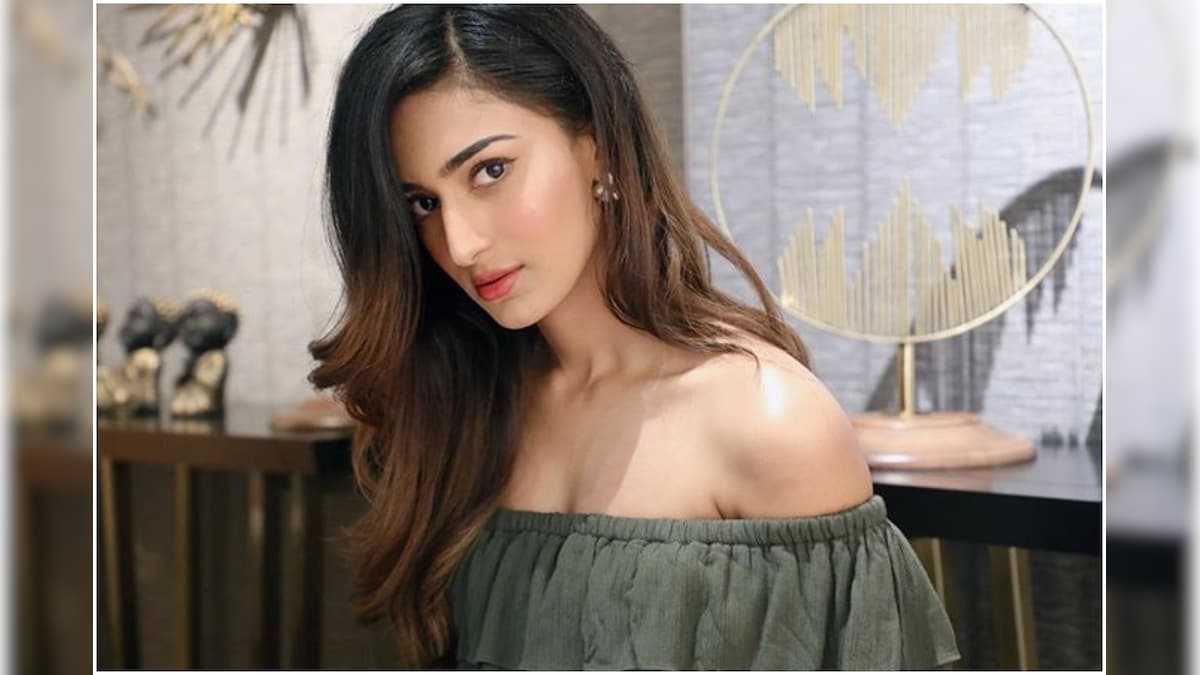 Erica Fernandes Living Away from Parents After Resuming Shooting for ...