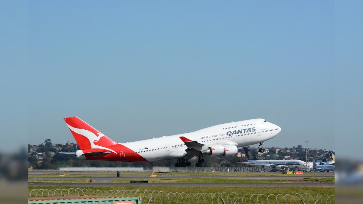 Boeing 747-400, the Iconic Long Haul Aircraft, Still Uses Floppy Disks for Navigation