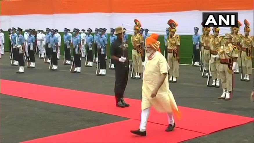 74th Independence Day: PM Narendra Modi Unfurls Tricolour at Red Fort ...