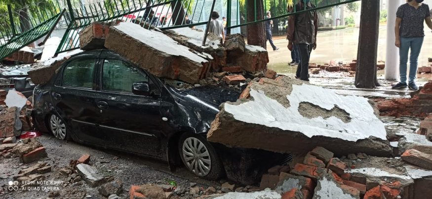 Delhi Flooding: Delhi-NCR Battered By Rain For Second Consecutive Day ...