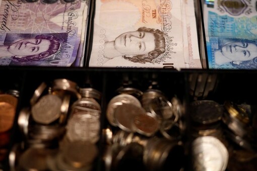 British Public Debt Tops 2 Trillion Pounds for First Time Due to Covid ...