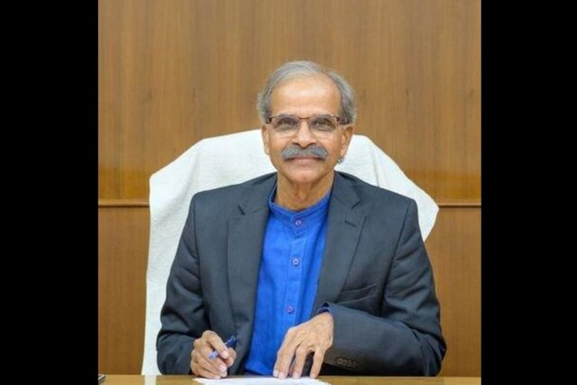 'Trust Organising Bodies': IIT-Kharagpur Director Outlines Why Its ...